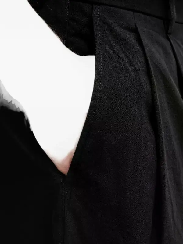 BEAMS Pleated Straight-leg Trousers