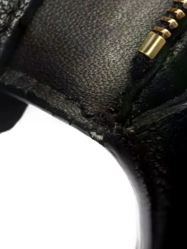 Celine 2010s Medium Classic Box Shoulder Bag