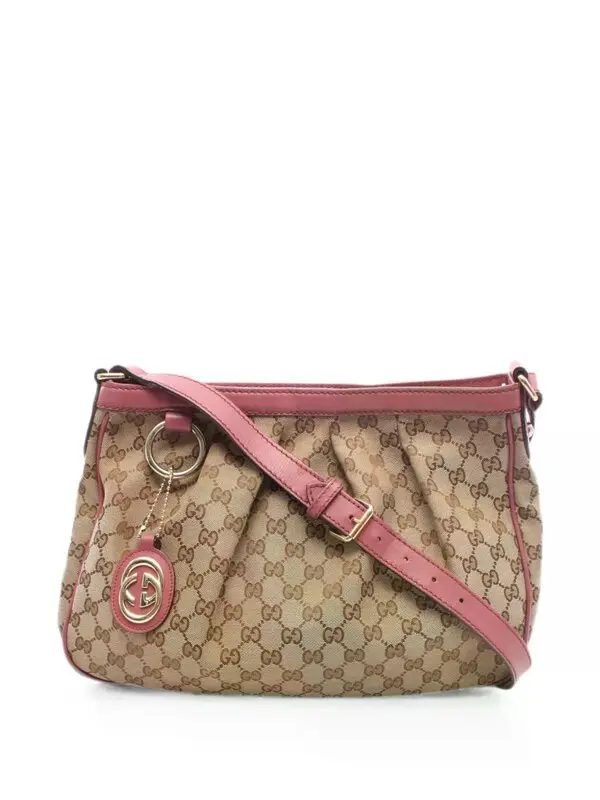 Gucci Sukey Monogram Gg Shoulder Bag - Neutrals