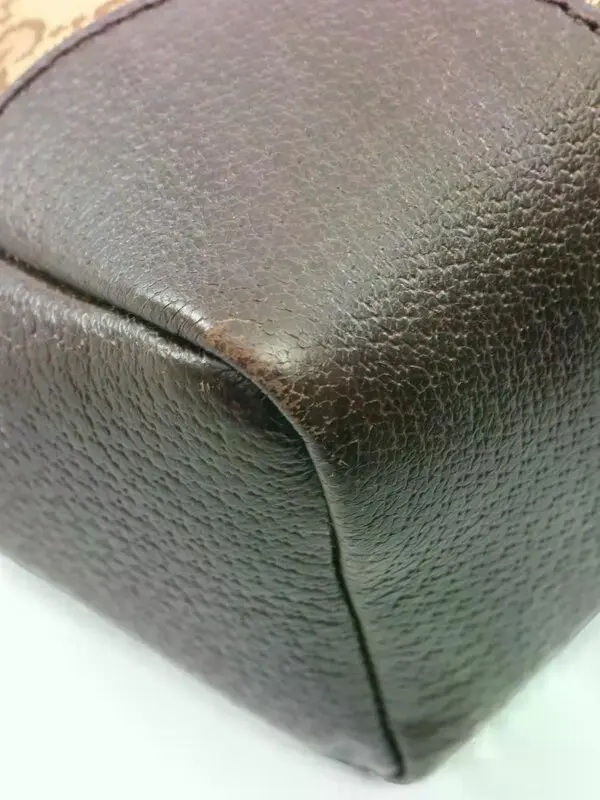 Gucci 2010s Gg Cross Body Bag