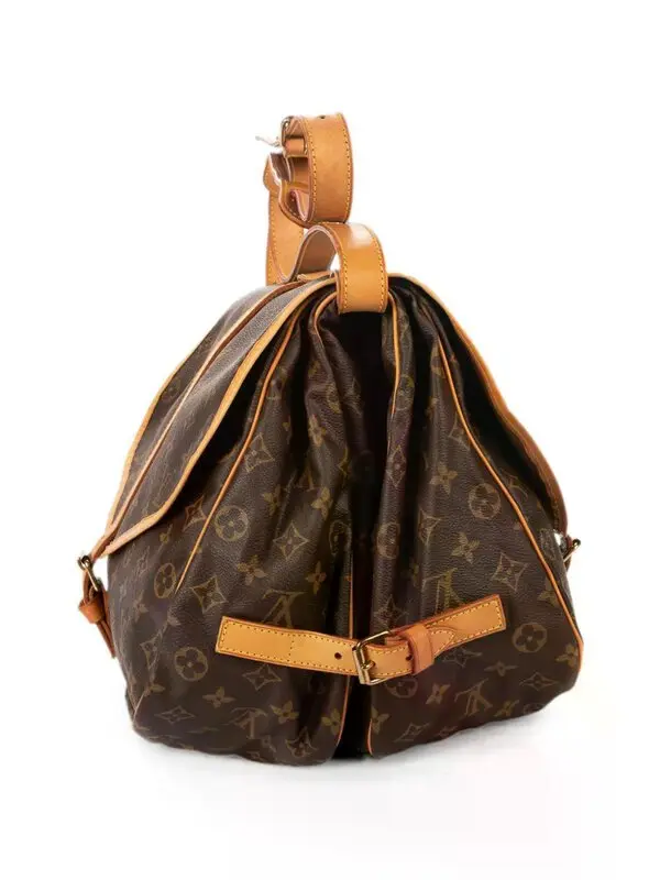 LOUIS VUITTON Monogram Saumur Shoulder Bag