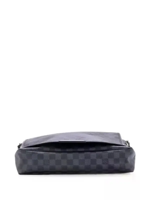 LOUIS VUITTON Daniel Messenger Bag Damier Graphite Mm - Black