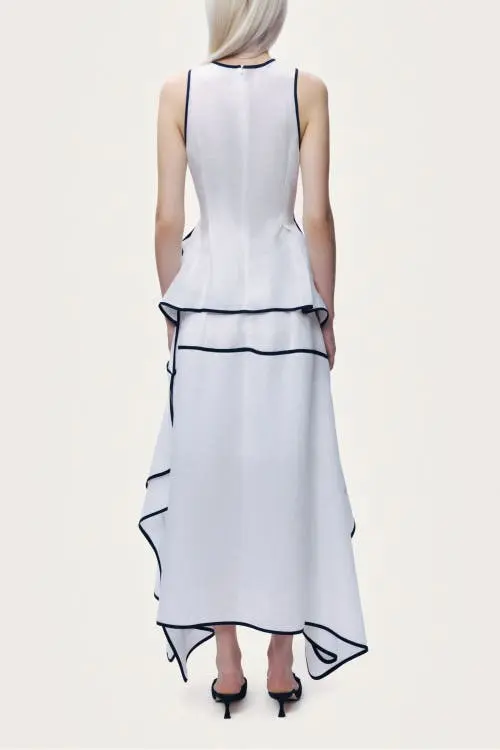 NOCTURNE Contrast Trim Peplum Top