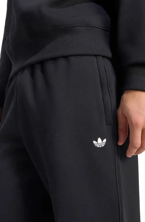 Adidas Trefoil Essentials Fleece Joggers