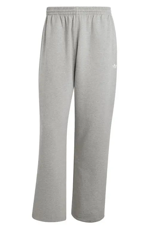 Adidas Trefoil Essentials Fleece Sweatpants