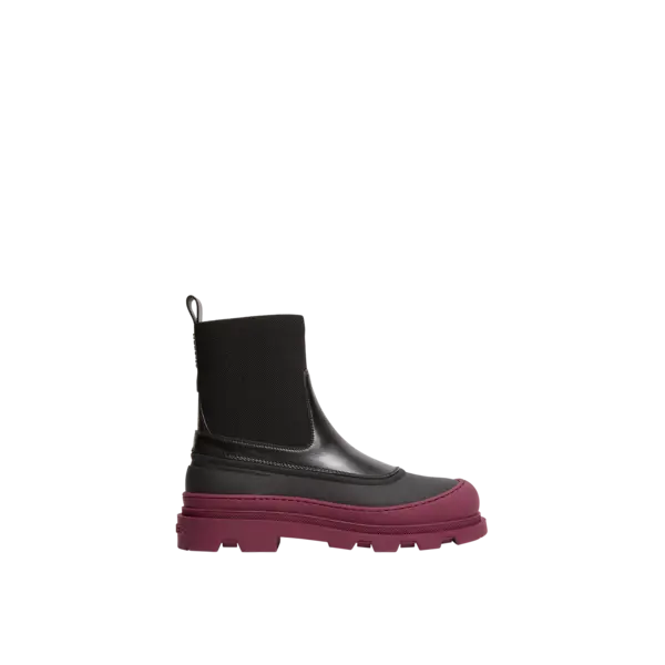 Moncler Vera Edge Leather Ankle Boots - Black