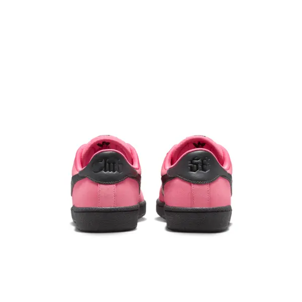 Nike Zoom Tennis Classic Sneakers - Pink