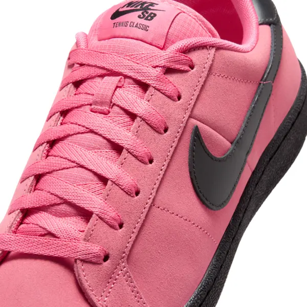 Nike Zoom Tennis Classic Sneakers - Pink