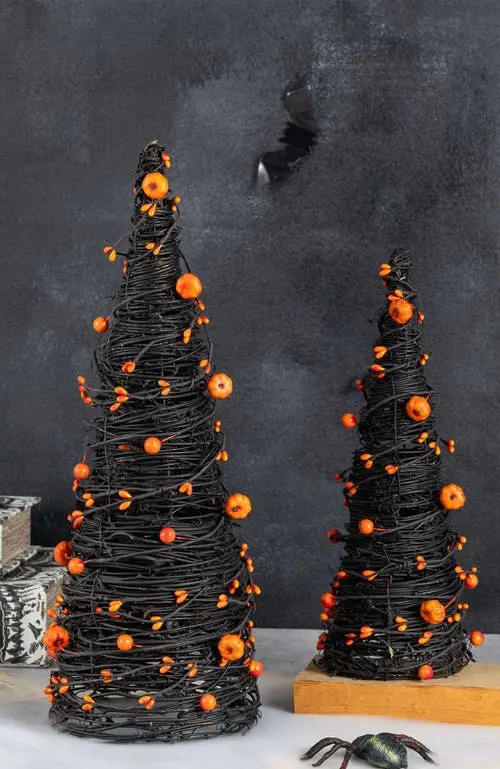 GLITZHOME Set Of 2 Halloween Eucalyptus With Bats Pumpkin Cone Table Trees