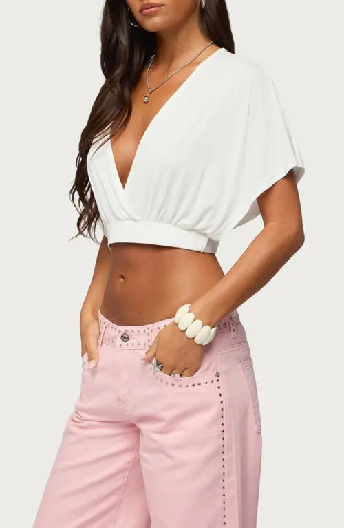 EDIKTED Candela V-neck Crop Top