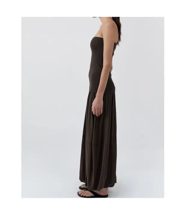 ST. AGNI Strapless Lantern Hem Maxi Dress