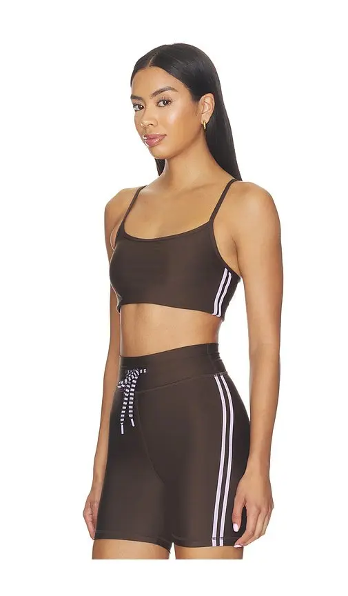 The Upside Oxford Hutton Scoop Sports Bra In Brown - Cocoa