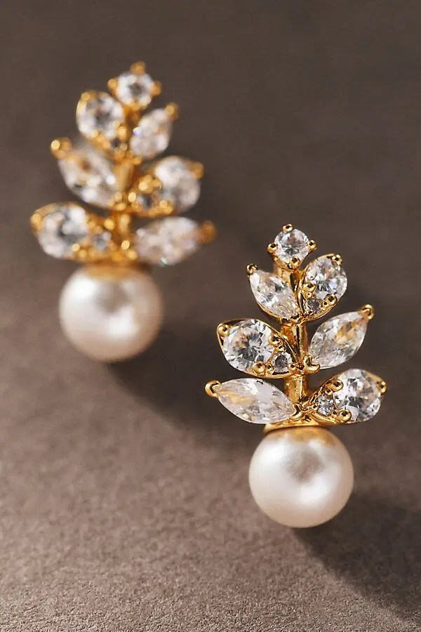 Nadri Ba's Breath Cluster Stud Earrgs