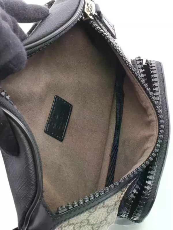 Gucci Gg Supreme Belt Bag - Neutrals