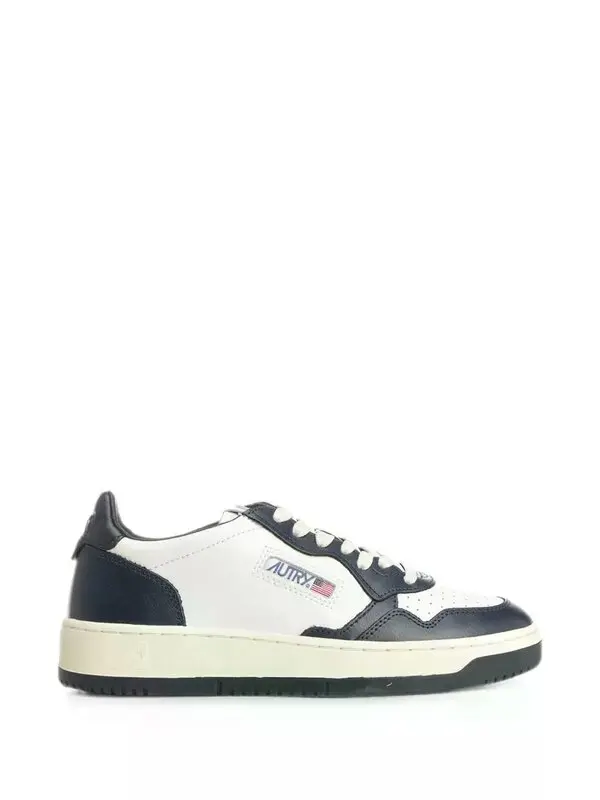 AUTRY Medalist Low Sneakers - White
