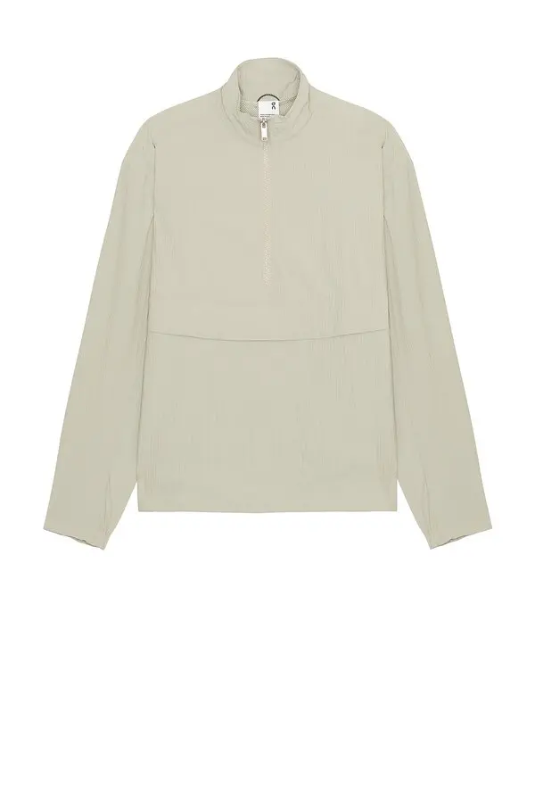 On Courtside 1/2 Zip Eaze In Tan
