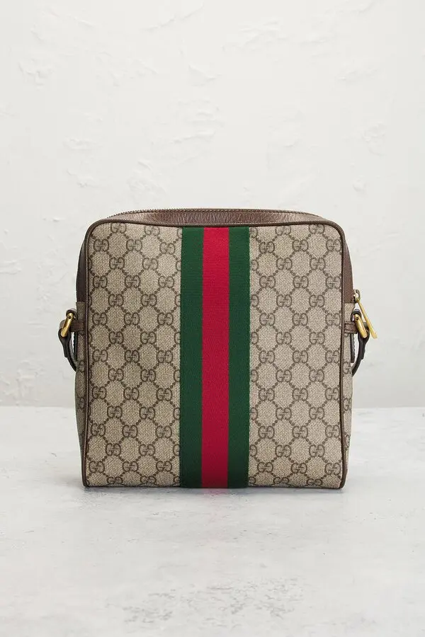 Gucci Ophidia Shoulder Bag In Gg Supreme Canvas