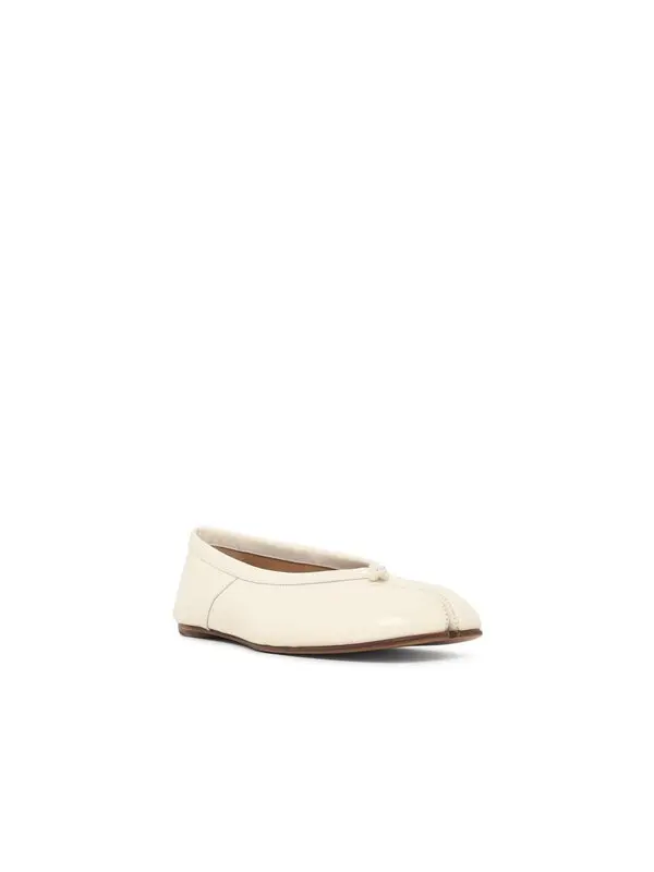 MAISON MARGIELA Tabi Leather Ballet Flats - White