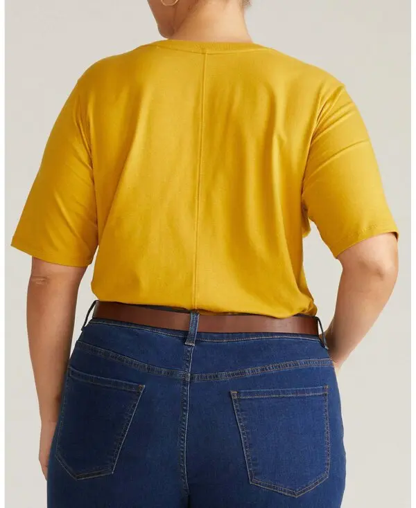 Universal Standard Plus Maia Stovepipe Sleeve V Neck Tee