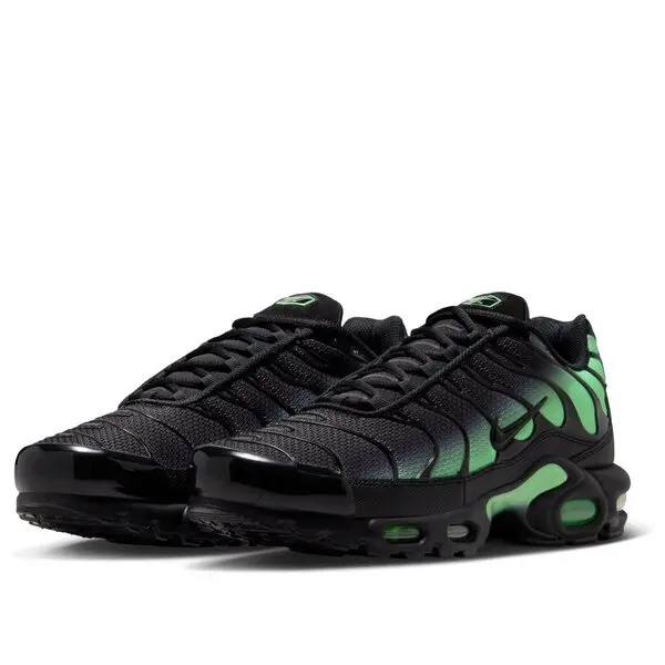 Nike Max Plus Sneakers - Black/illusion Green