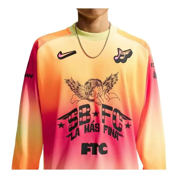 Nike Graphic Print Long Sleeve T-shirt - Hyper Pink