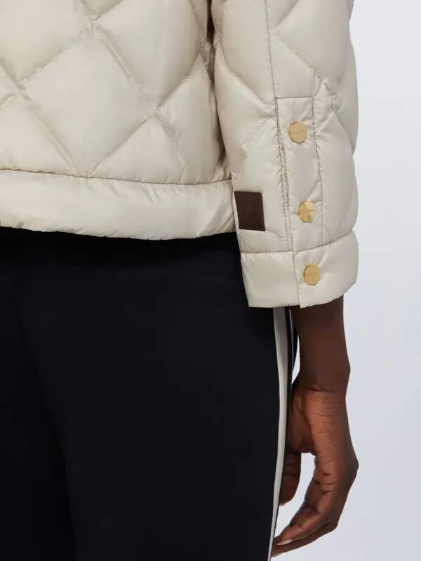 Max Mara Short Water-repellent Canvas Padded Jacket