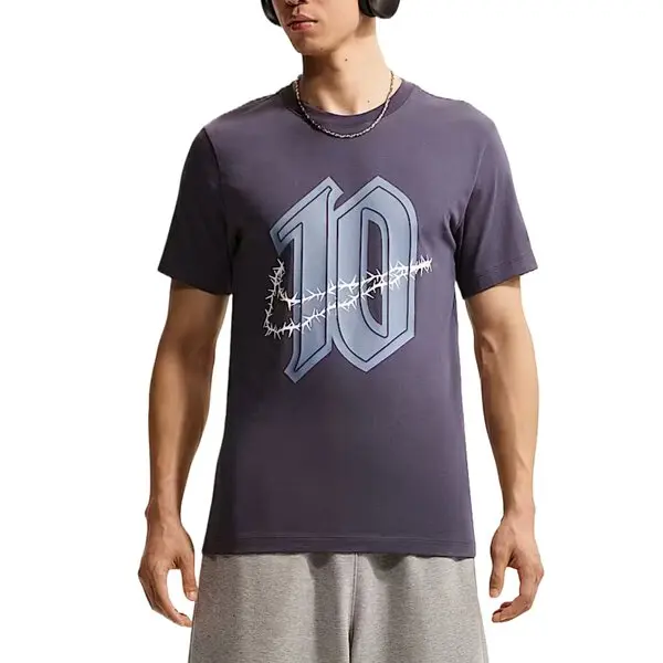Nike T-shirt