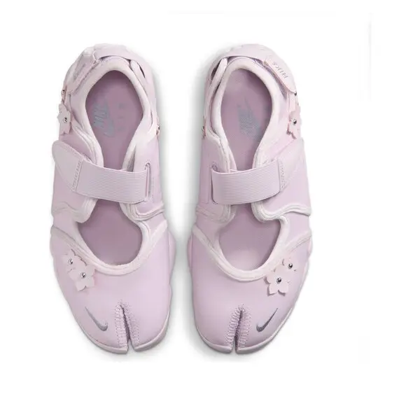 Nike Rift "florette - Bleached Lilac/wolf Grey/metallic Silver