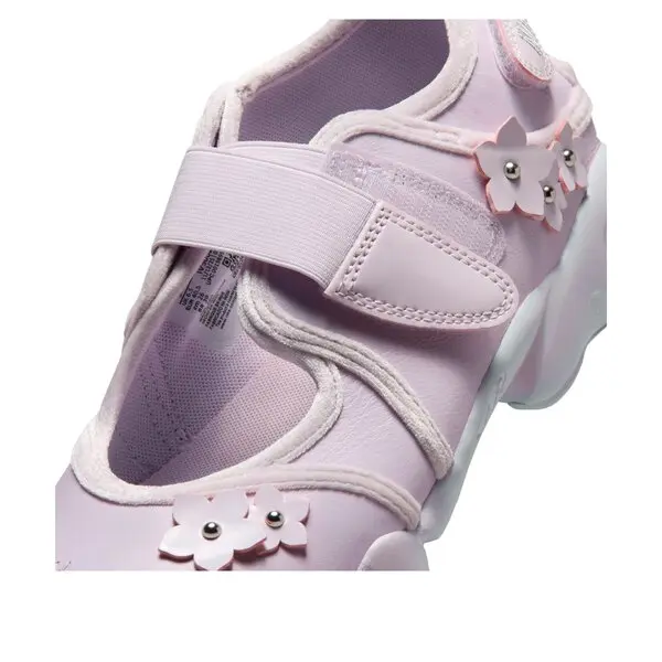 Nike Rift "florette - Bleached Lilac/wolf Grey/metallic Silver