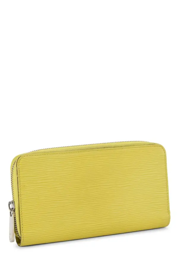 LOUIS VUITTON Epi Zippy