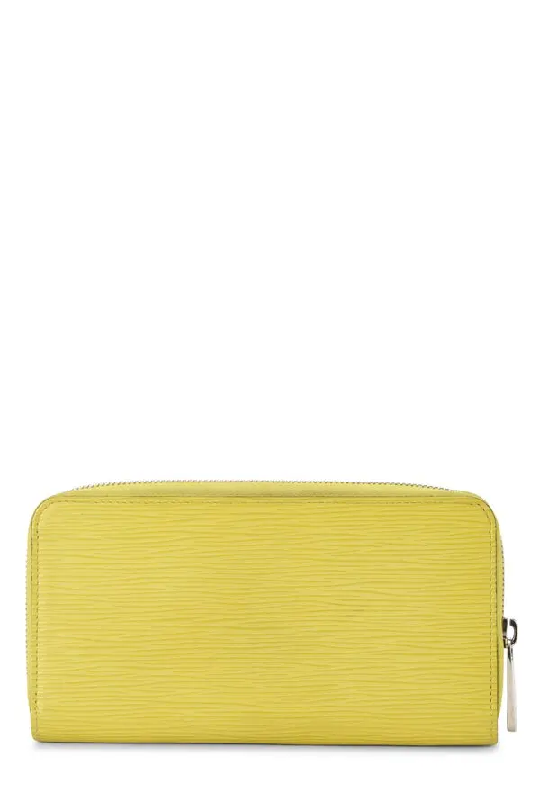 LOUIS VUITTON Epi Zippy