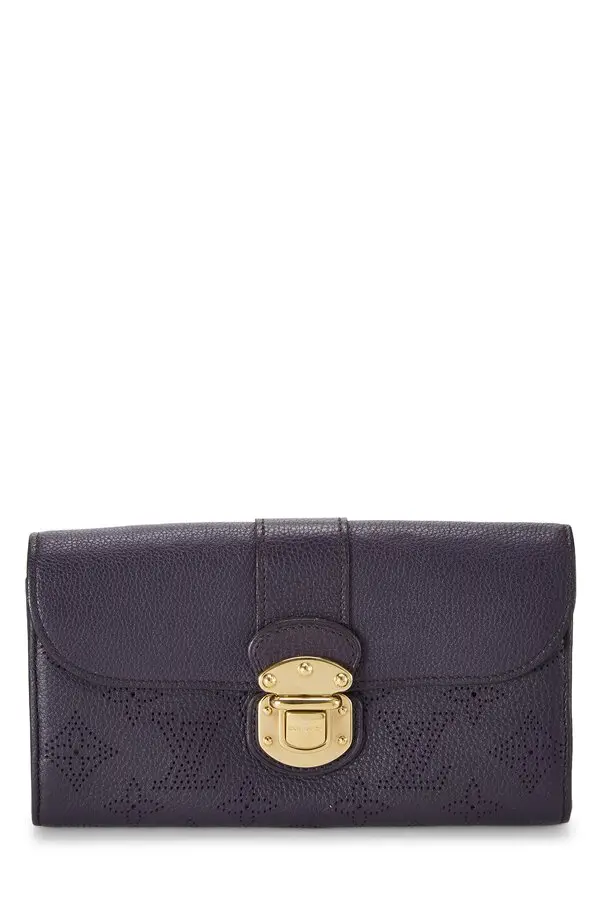 LOUIS VUITTON Aubergine Mahina Iris - Purple
