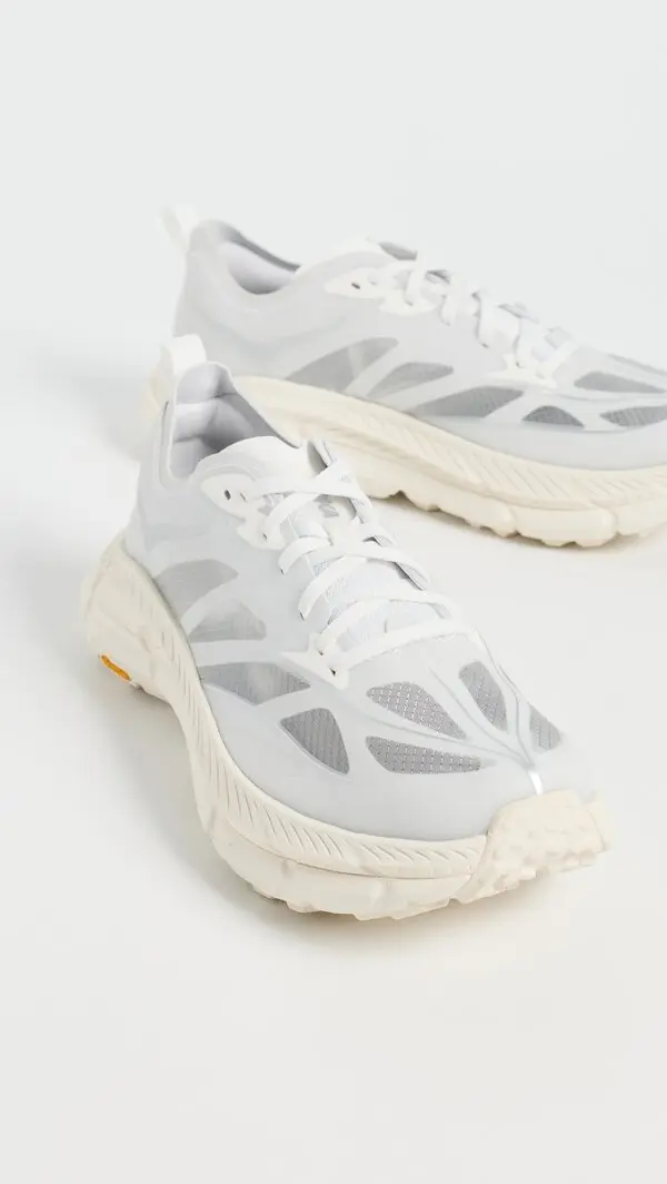 HOKA® Mafate Speed 4 Lite Sneakers - Frost/cosmic Grey