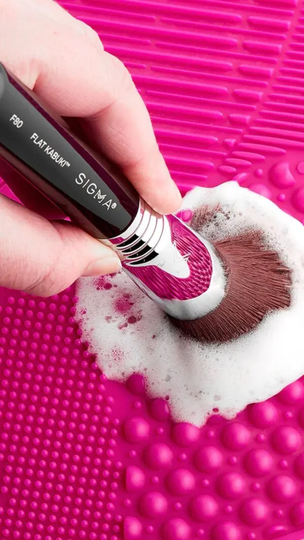 SIGMA BEAUTY Spa Express Brush Cleaning Mat