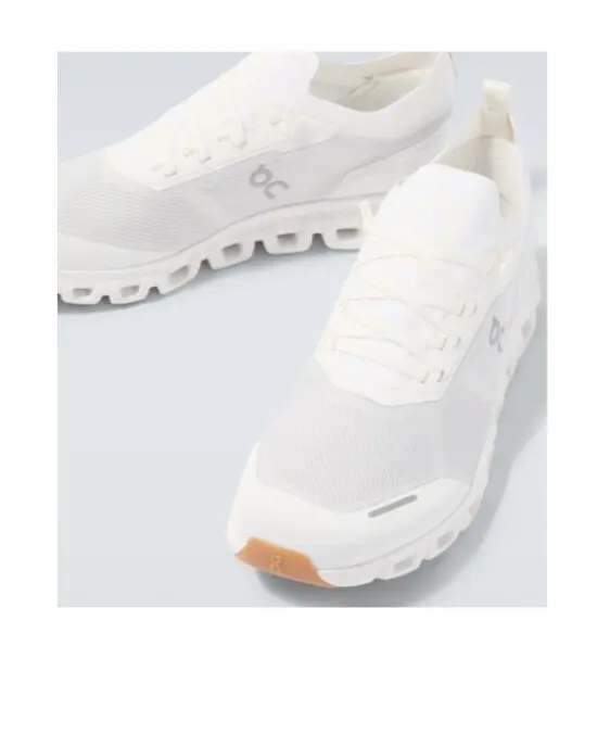 On Cloud 6 Versa Running Shoes