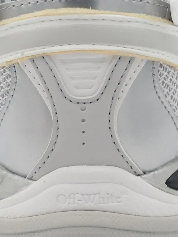 Off-White Be Right Back" Sneakers - Multicolor