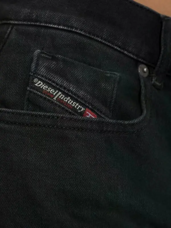 DIESEL® 1978 D-akemi Flared Jeans