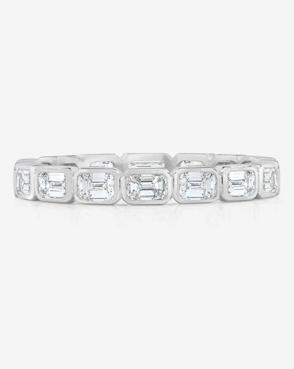 Ring Concierge Lab Diamond Emerald Bezel Band In 14k Yellow Gold - One-color