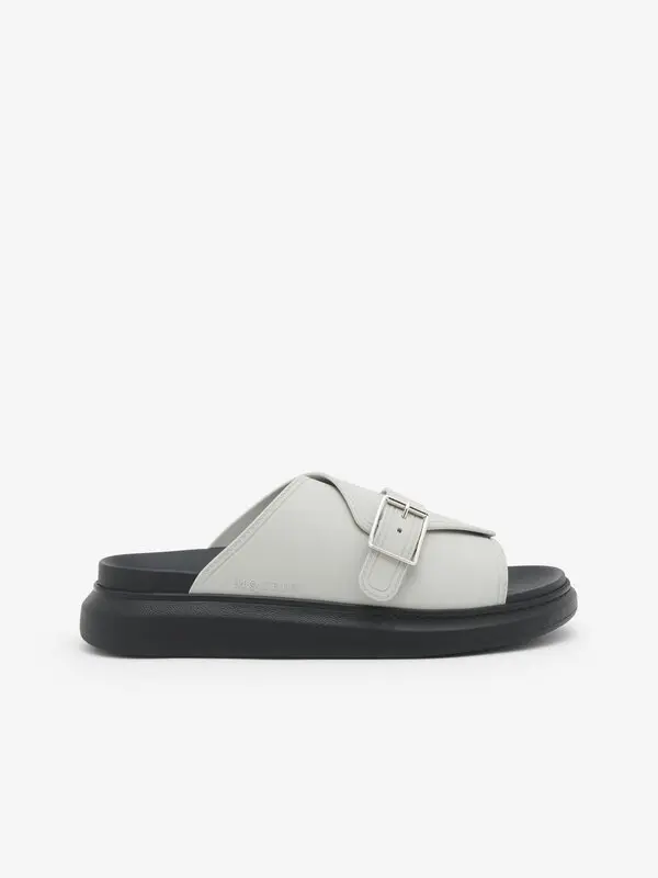 Alexander McQueen Hybrid Buckle Sandal - Light Grey