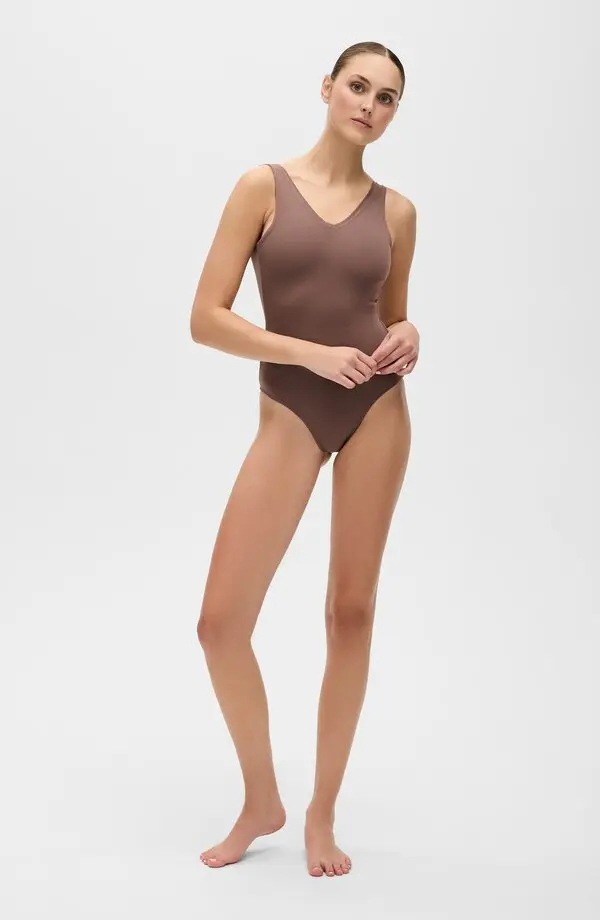ELASTIQUE ATHLETICS Adorn Bodysuit - Cappuccino
