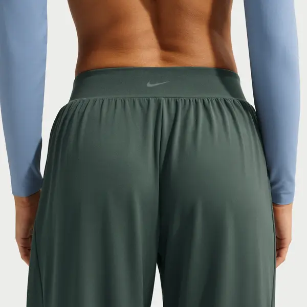 Nike Zenvy Mid-rise Wide-leg Pants