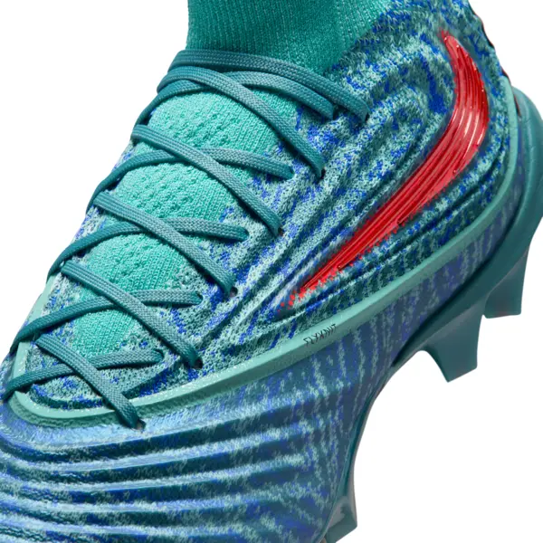 Nike Alpha Menace 5 Elite Football Cleats