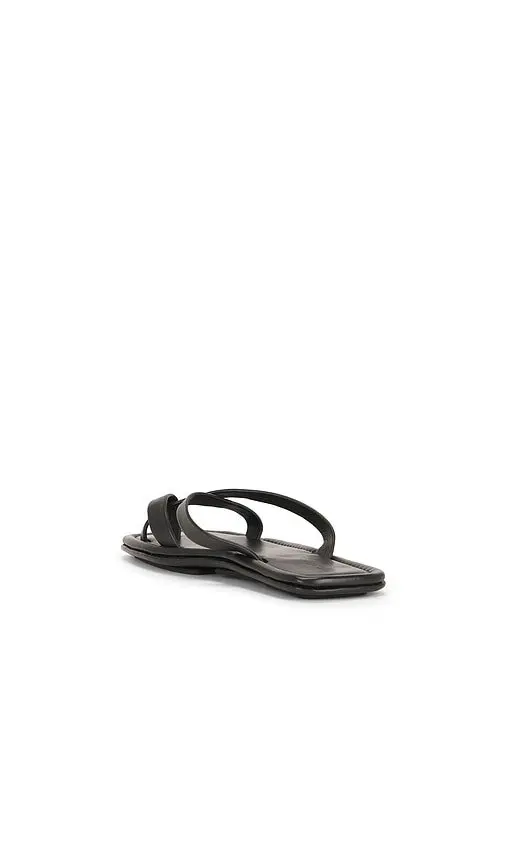 ST. AGNI Soft Strap Slide