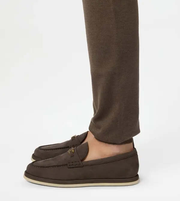 TOD'S Round-toe Loafers
