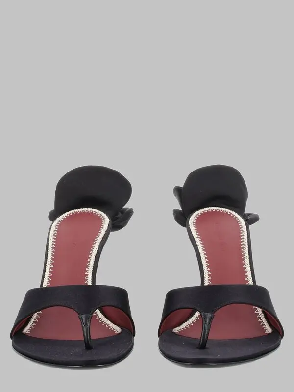 Magda Butrym Satin Thong Sandals With Floral Detail - Black