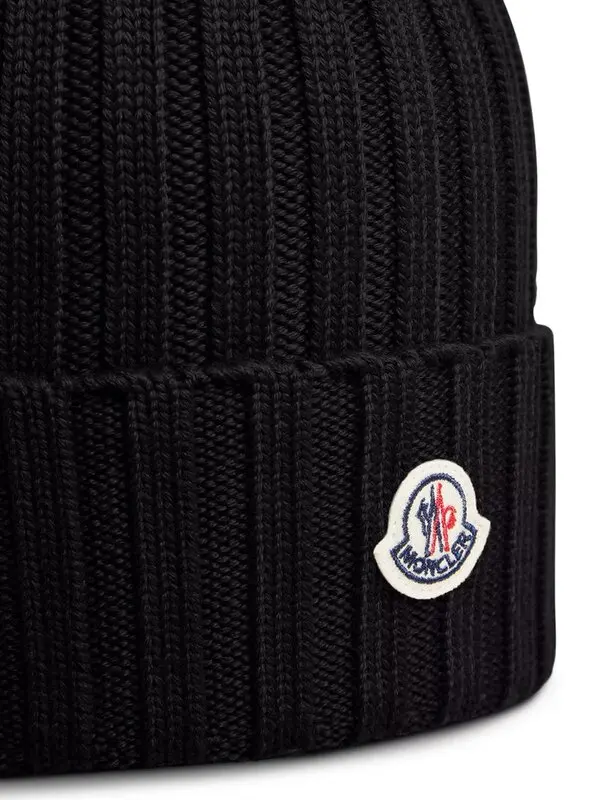 Moncler Logo-embroidered Wool Beanie