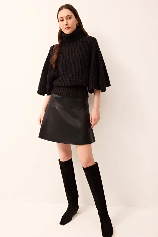 MARIE OLIVER Annika Popover