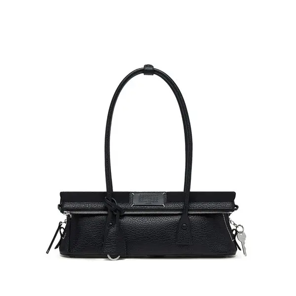 MAISON MARGIELA Leather Shoulder Bag With Zip Top - Black