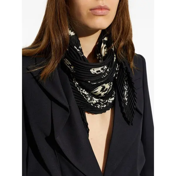 Alexander McQueen Scarves - Black