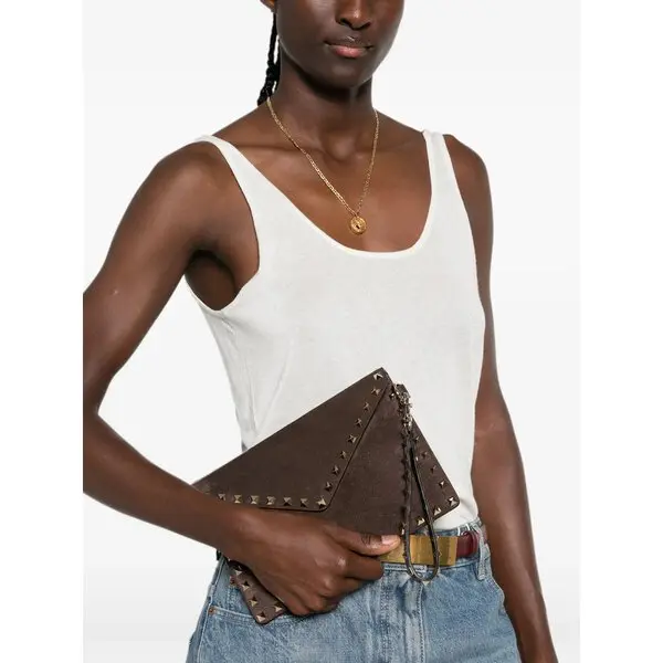 Valentino Garavani Suede Rockstud Clutch With Detachable Wrist Strap - Brown